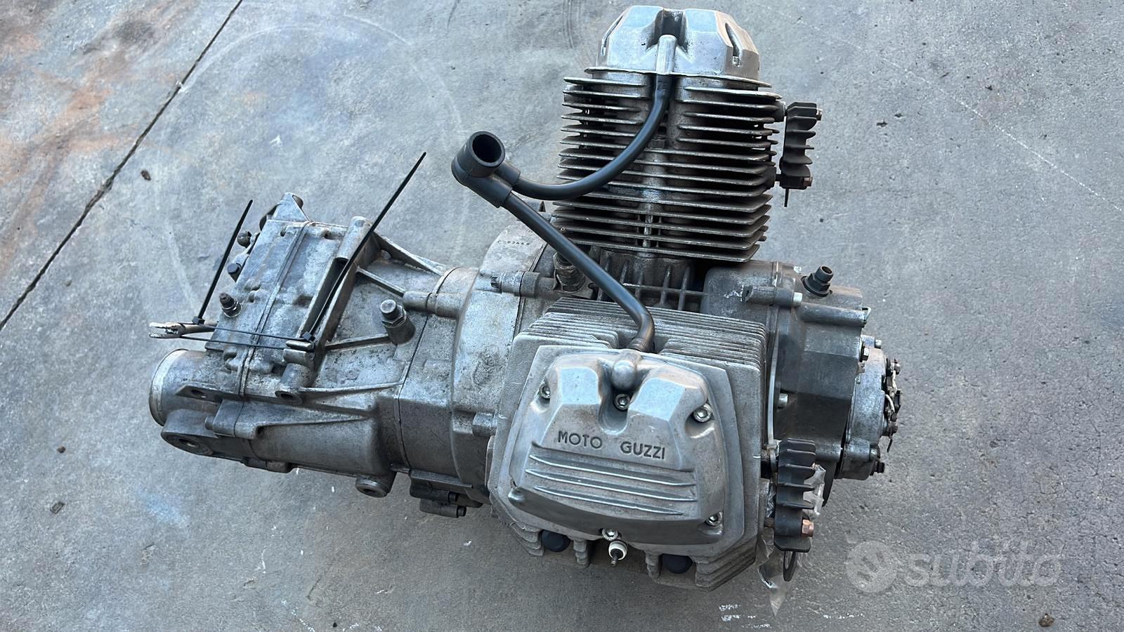 Motore Moto Guzzi 350 - Accessori Moto In vendita a Pistoia