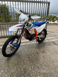 Subito - MOTO DI GUIDA DI CARMELA VOLTURO & C. S.A.S. - KTM 250 EXC F ...