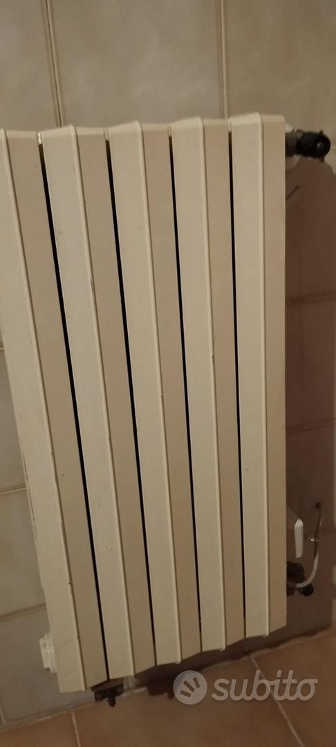 radiatore 5 elementi in ghisa termosifone - Arredamento e Casalinghi In ...