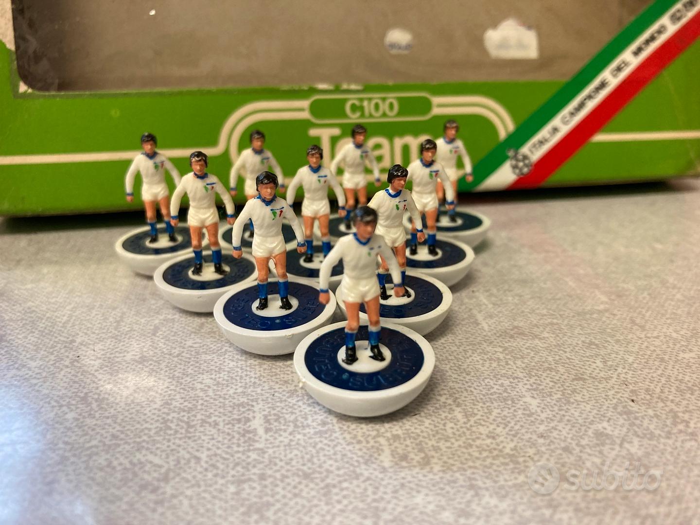Subbuteo ITALIA CAMPIONE DEL MONDO - Collezionismo In vendita a Trieste