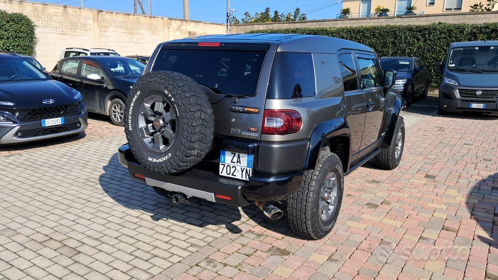 Toyota FJ Cruiser TRD Pro – 4x4 – GPL – 150.000 km - Auto In vendita a Bari