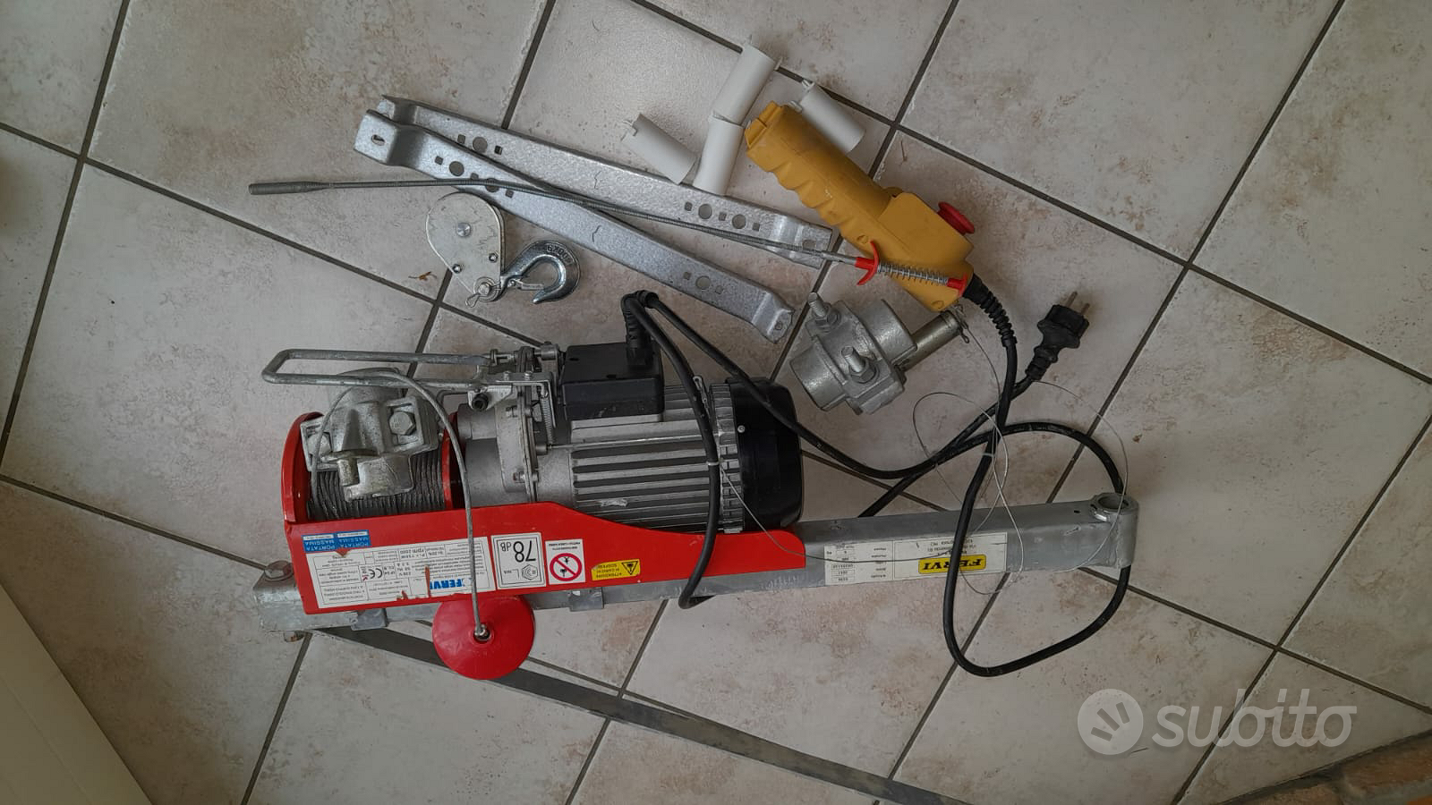 Paranco sollevatore elettrico - Altri In vendita a Ravenna