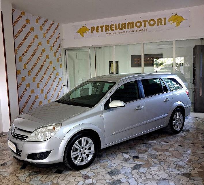Subito - PETRELLAMOTORI SRLS - Opel Astra 1.7 CDTI 101CV SW UNICO ...