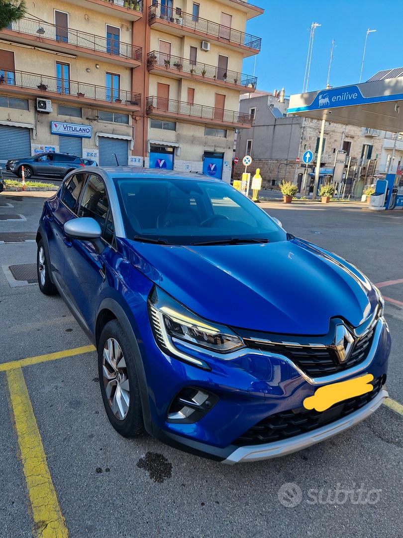 Renault Captur - GPL Bicolor 2021 - 74.000 km - Auto In vendita a Bari