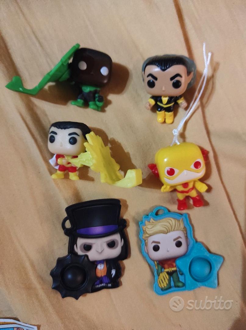 Mini Funko pop Kinder Joy DC comics - Collezionismo In vendita a Milano
