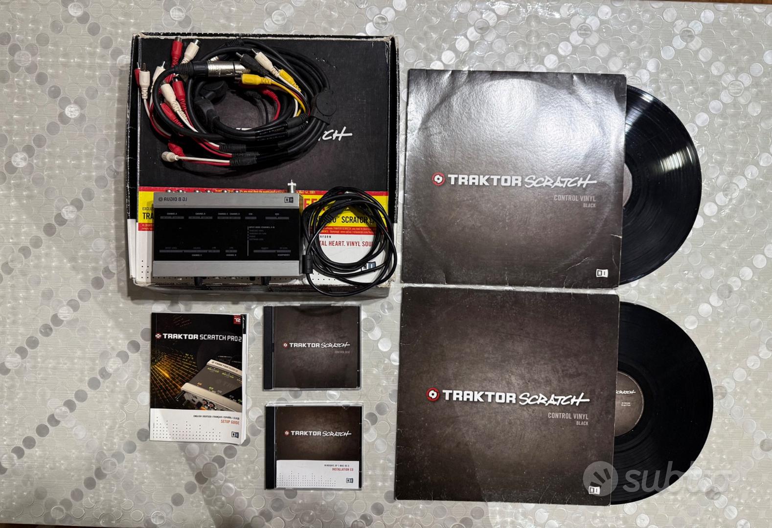 Native Instruments TRAKTOR SCRATCH PRO - Audio/Video In vendita a Lecce