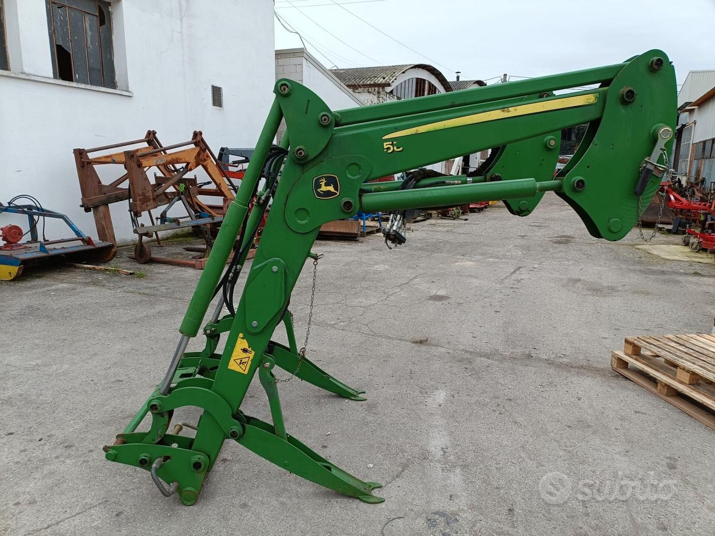 Subito - BA.GI.SRL - caricatore John Deere 583 con staffe e joystick - Veicoli commerciali In ...