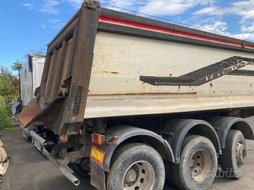 Subito - BALESTRAZZI RIMORCHI E RIBALTABILI - VASCA 10 GOMME - Veicoli ...