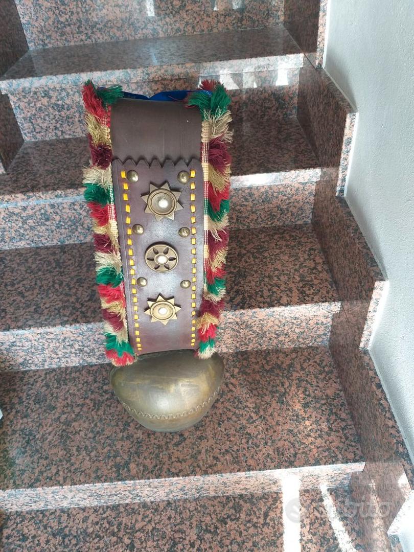 Campana per Mucche con collare - Accessori per animali In vendita a ...