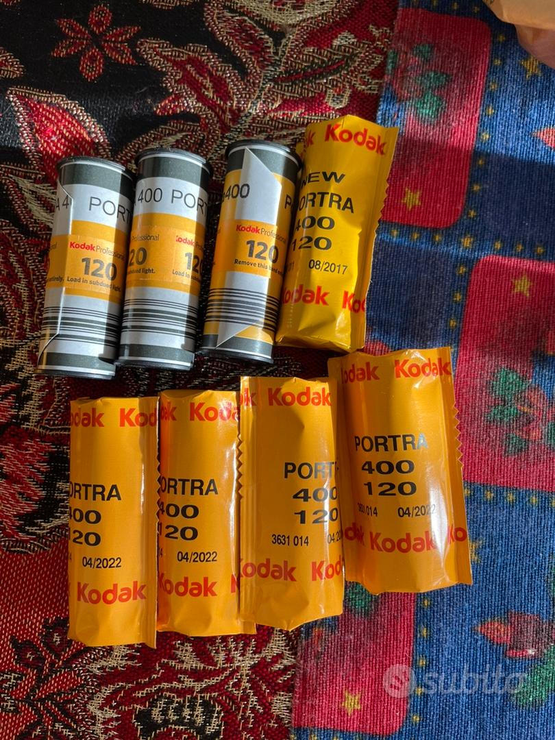 8 rulli Kodak Portra 400 120 scaduti - Fotografia In vendita a Asti