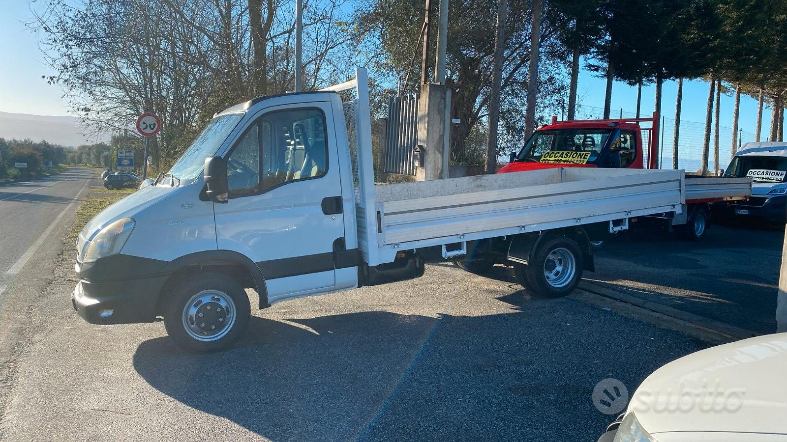 Subito - EUROCAR SRLS - Iveco daily 35c13 cassone fisso anno 2014 ...