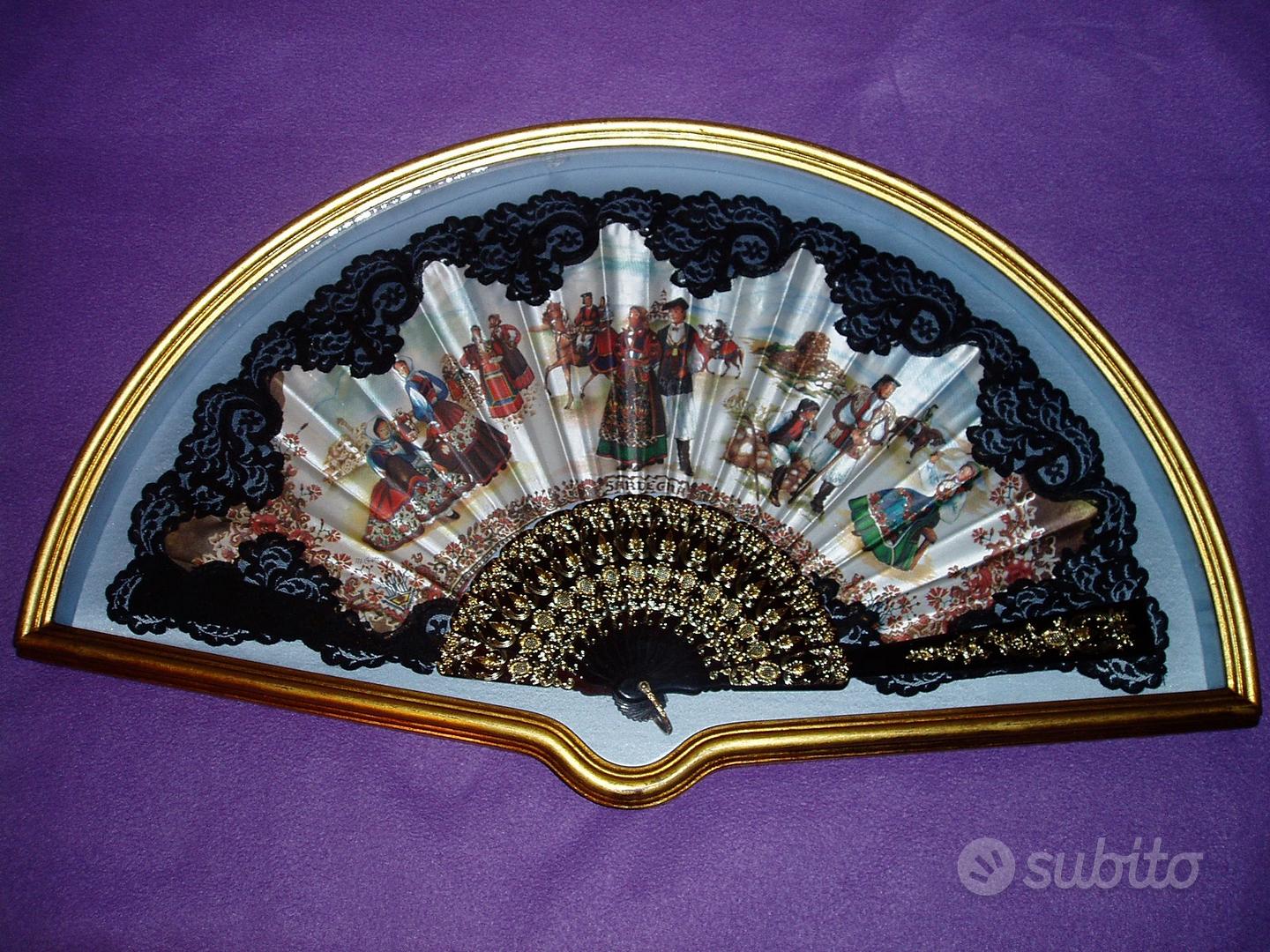 Ventaglio sardo in cornice sagomata - Collezionismo In vendita a La Spezia