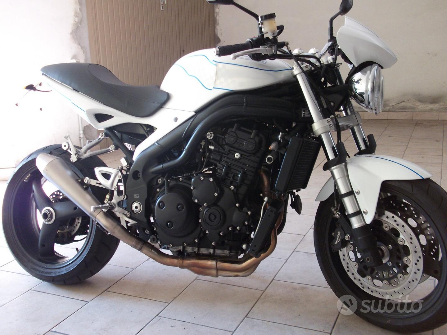 Triumph Speed Triple 955i - 2004 - Moto e Scooter In vendita a Treviso