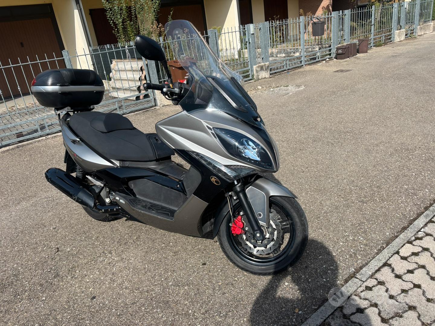 Kymco 300 - Moto e Scooter In vendita a Reggio Emilia