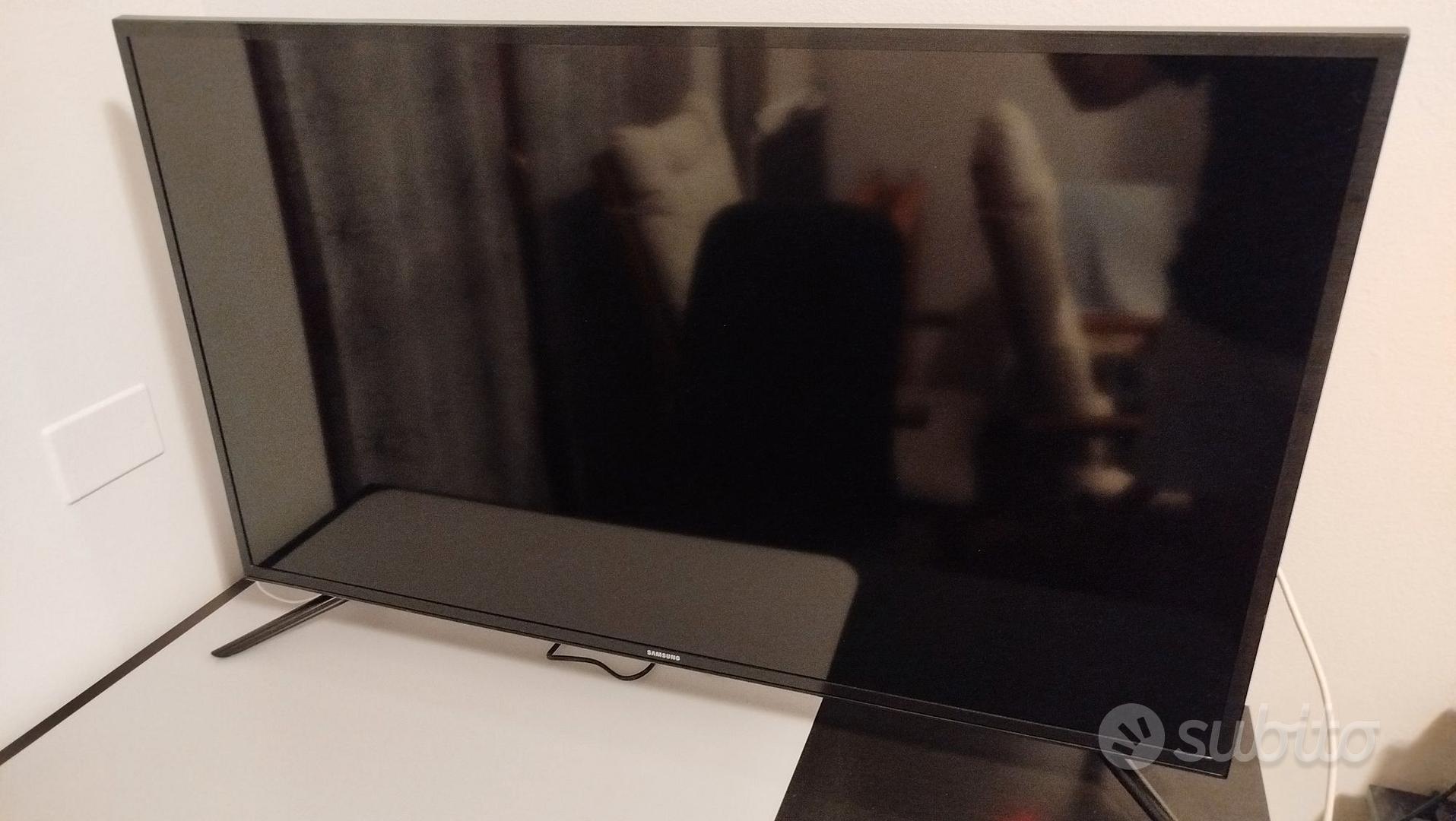 TV Samsung UE40JU6000K - 40 Pollici - 4K - Audio/Video In vendita a ...