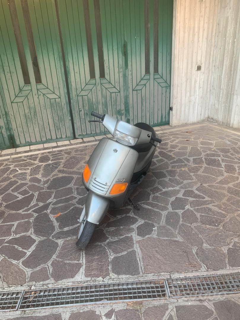 Piaggio Zip Fast Rider - Moto e Scooter In vendita a Macerata