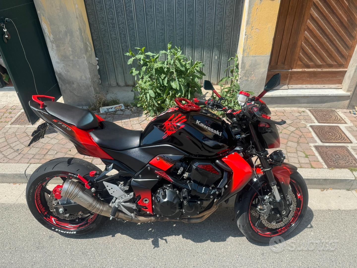 Kawazaki Z750 2010 - Moto e Scooter In vendita a Pisa