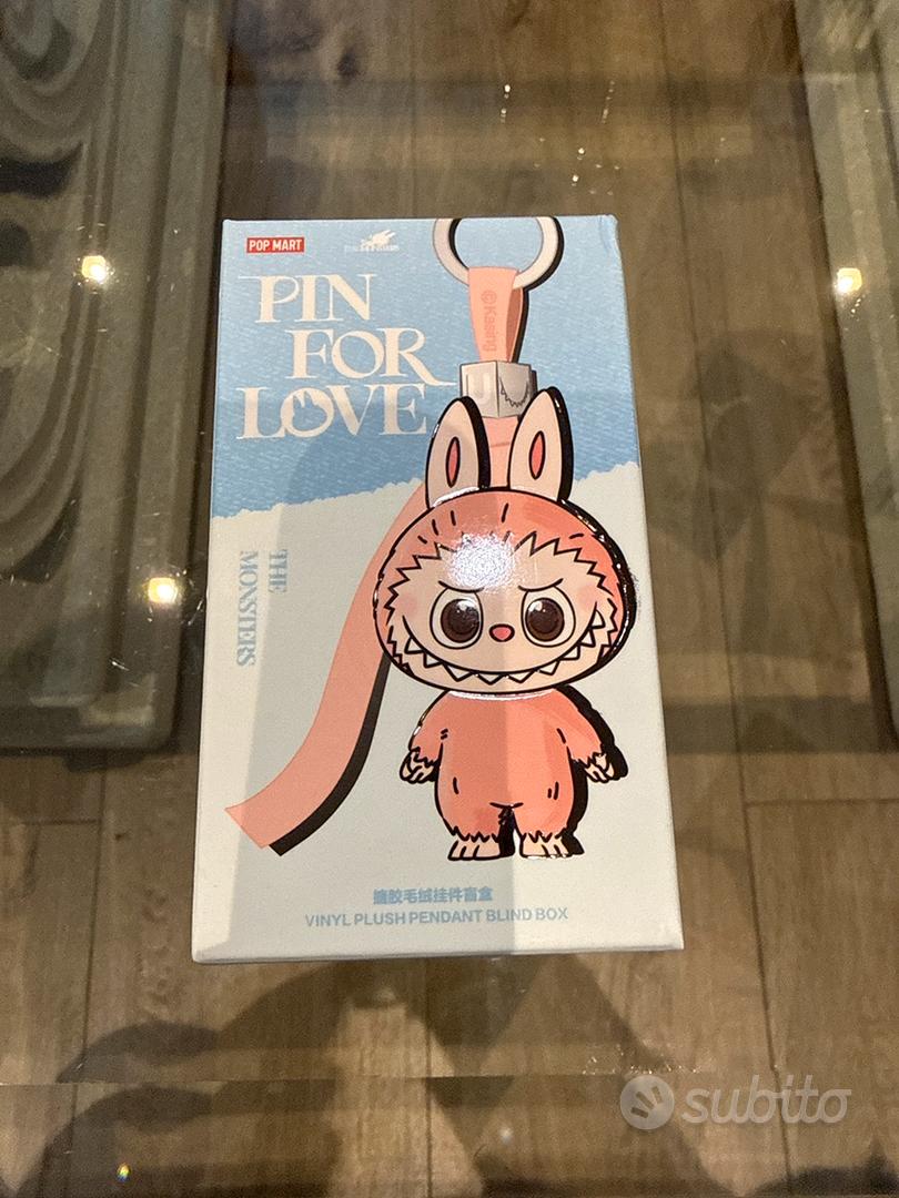 Labubu Pin for Love - Collezionismo In vendita a Milano