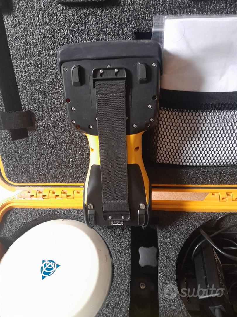 GPS Trimble R4 - Attrezzature di lavoro In vendita a Palermo