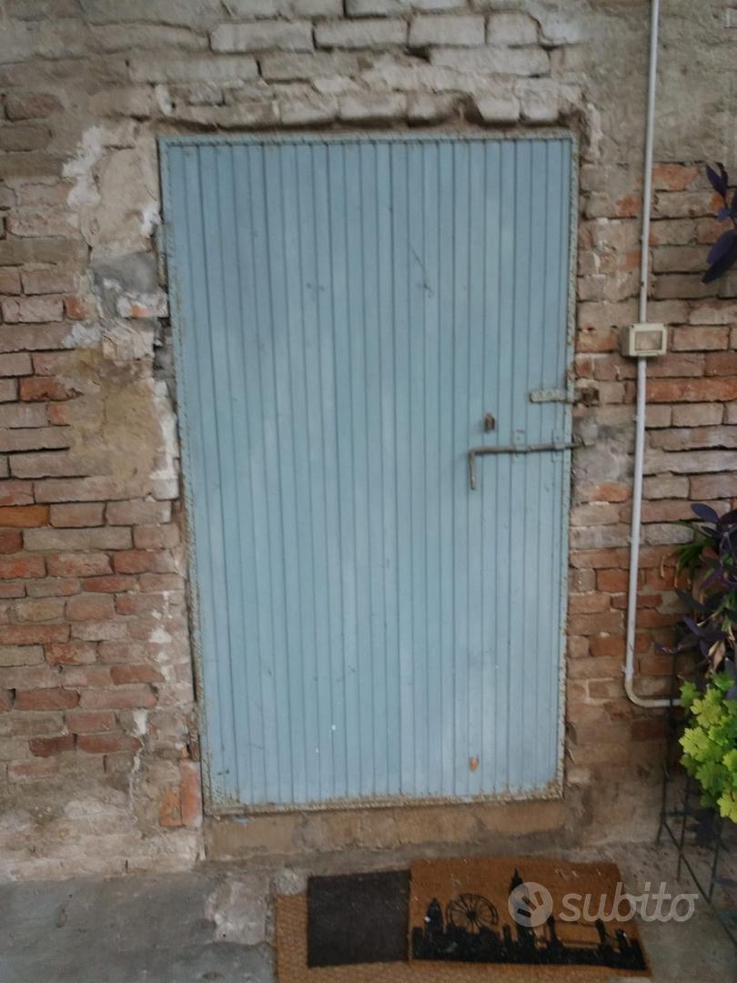 Porta in ferro - Arredamento e Casalinghi In vendita a Reggio Emilia