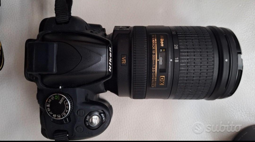 Nikon 3100 - Nikon 18/300 - Fotografia In vendita a Milano