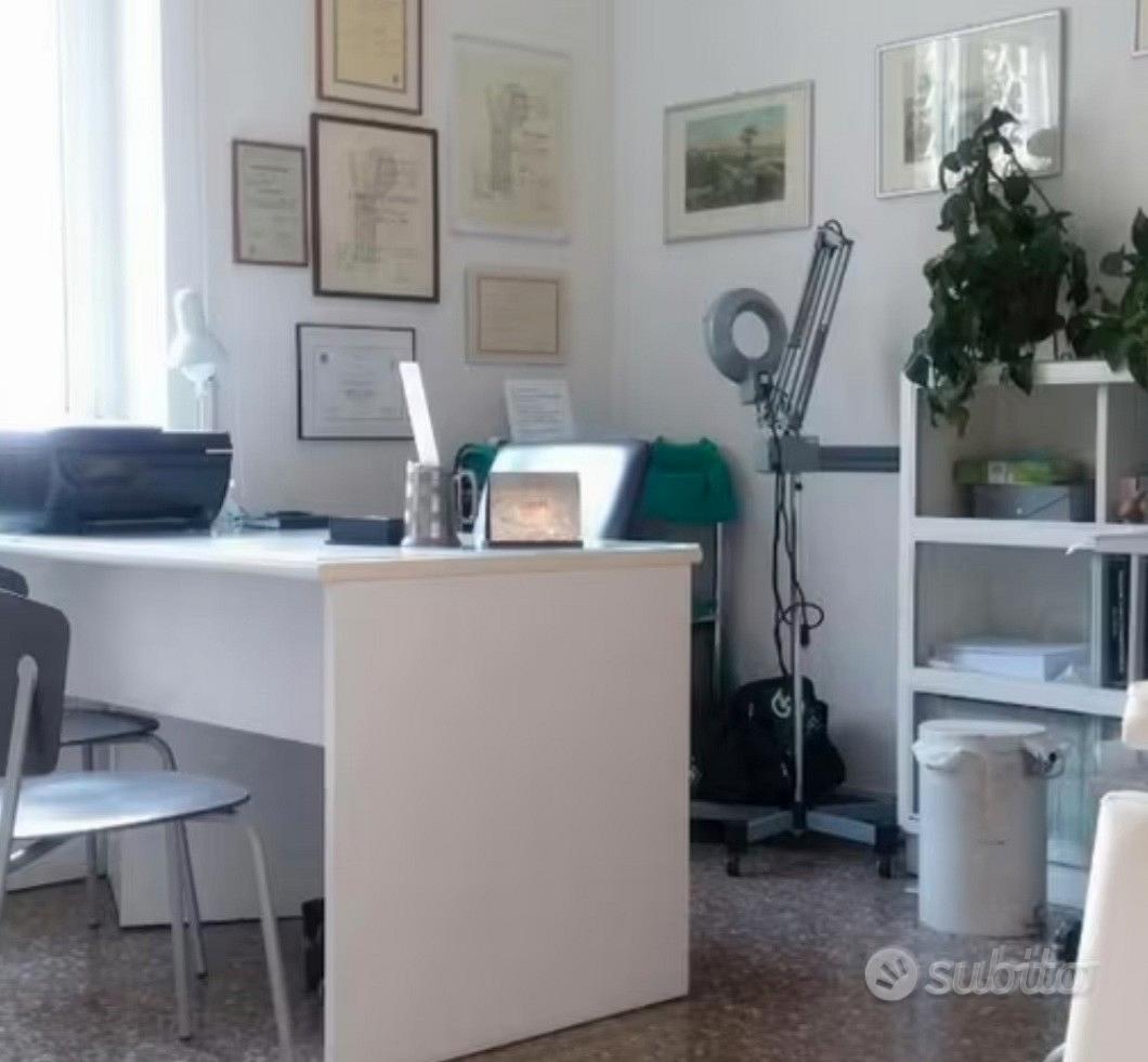 Stanza in studio medico - Uffici e Locali commerciali In affitto a Roma