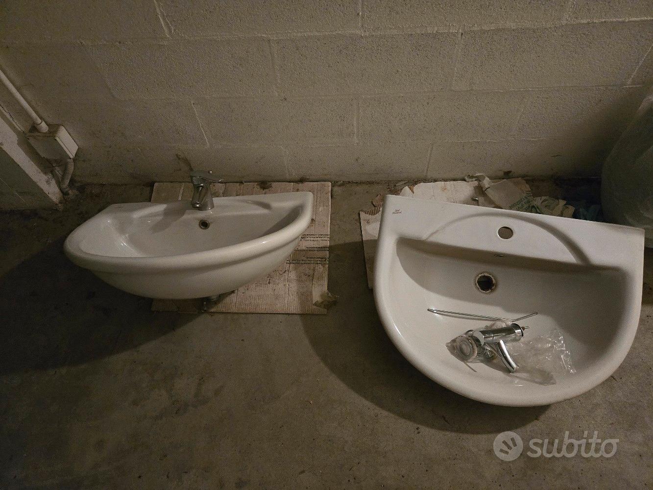 2 Lavandini da bagno in ceramica, Ideal Standard - Arredamento e ...