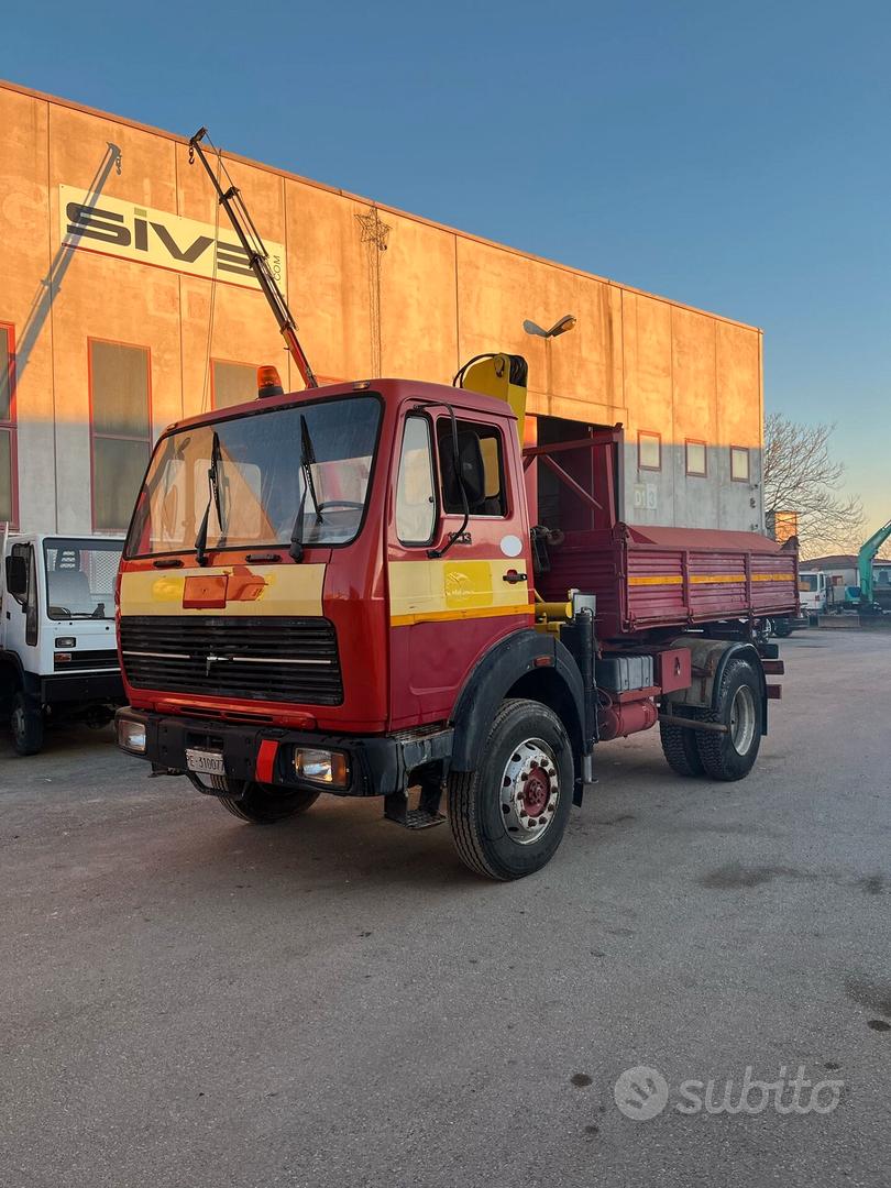 Subito - F.LLI CARRER ESCAVAZIONI S.N.C. - Camion gru e ribaltabile ...