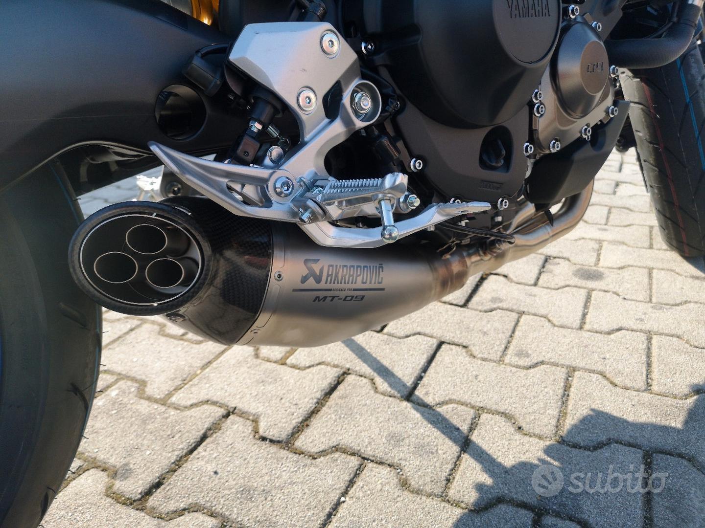 Akrapovic carbon titaniummt 09 2020 completo - Accessori Moto In ...