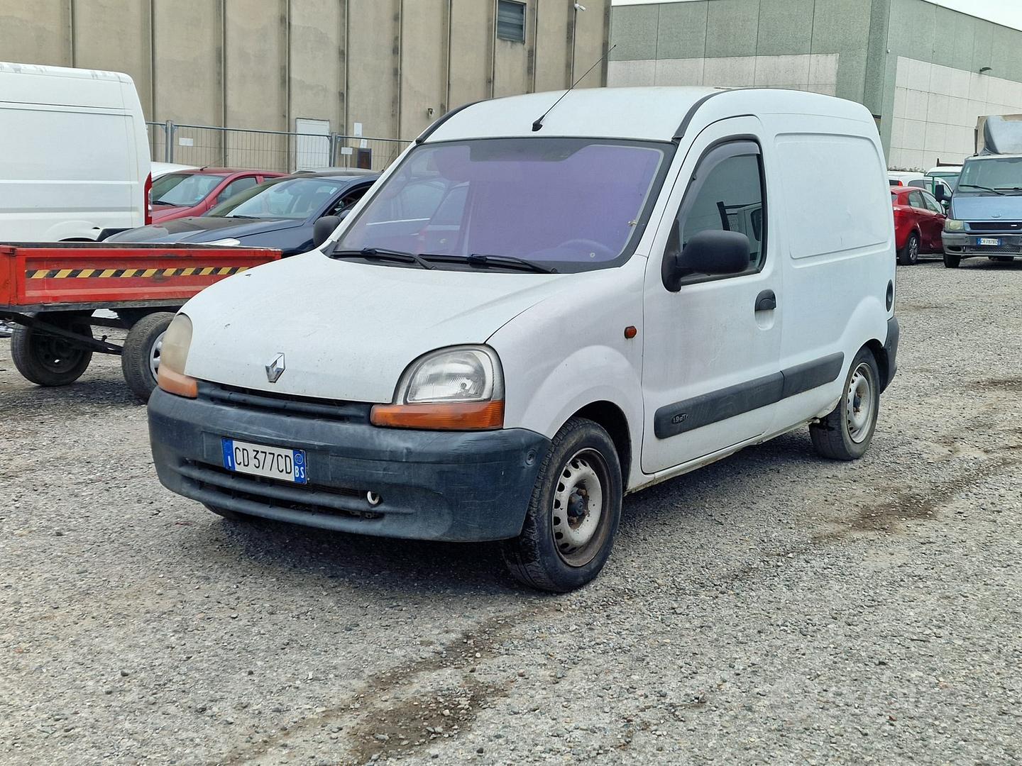 Renault mango 1.9 disel - Veicoli commerciali In vendita a Bergamo