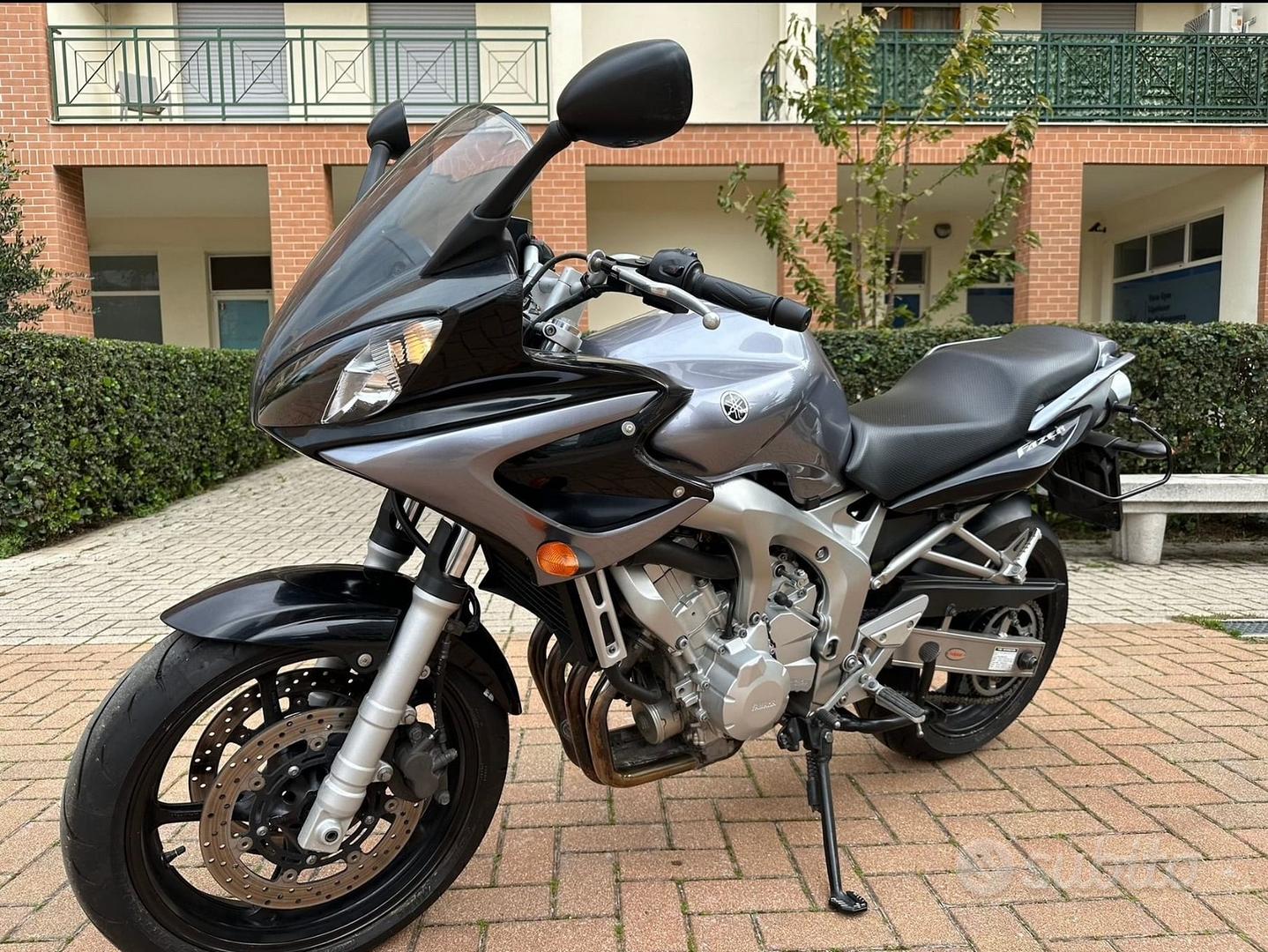 Yamaha FZ6 Fazer 600 - Anno 2005 - - Moto e Scooter In vendita a Chieti