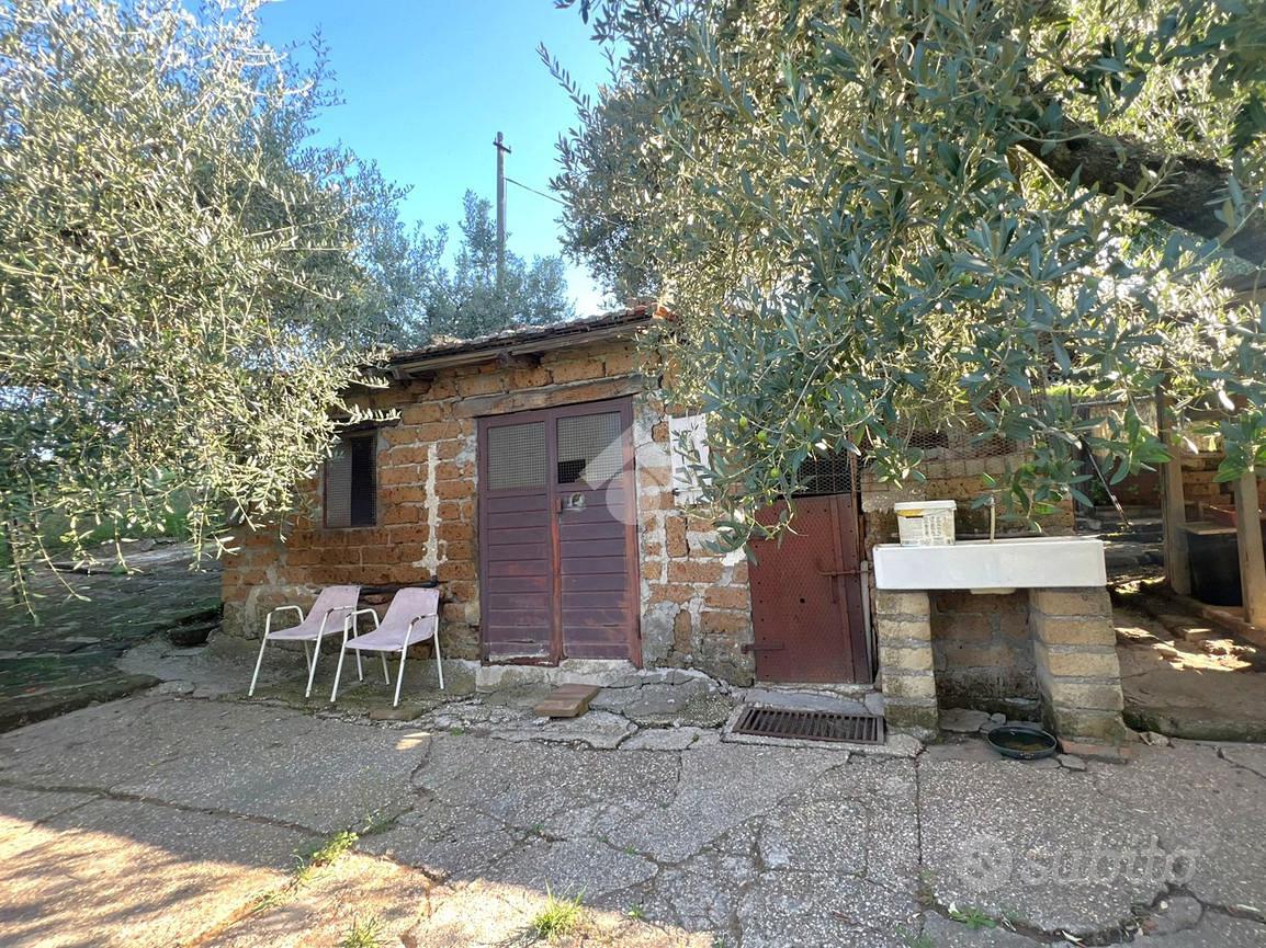 Subito - TECNOCASA - STUDIO IN SABINA SRL - BOX A FORANO - Garage e box ...