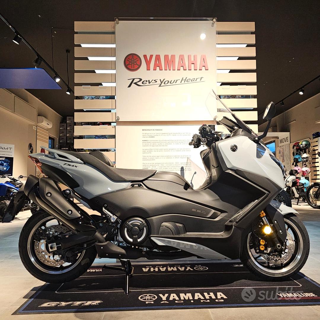 Subito - CENTRO MOTO & BIKE SRL - Yamaha T-MAX 560 TECH MAX 2025 Tua a ...