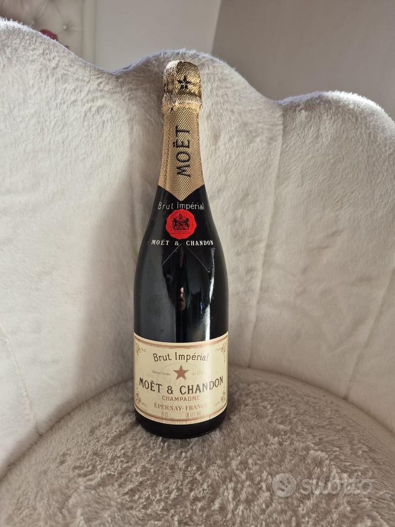 Champagne Brut Imperial Moet & Chandon - Collezionismo In vendita a Torino