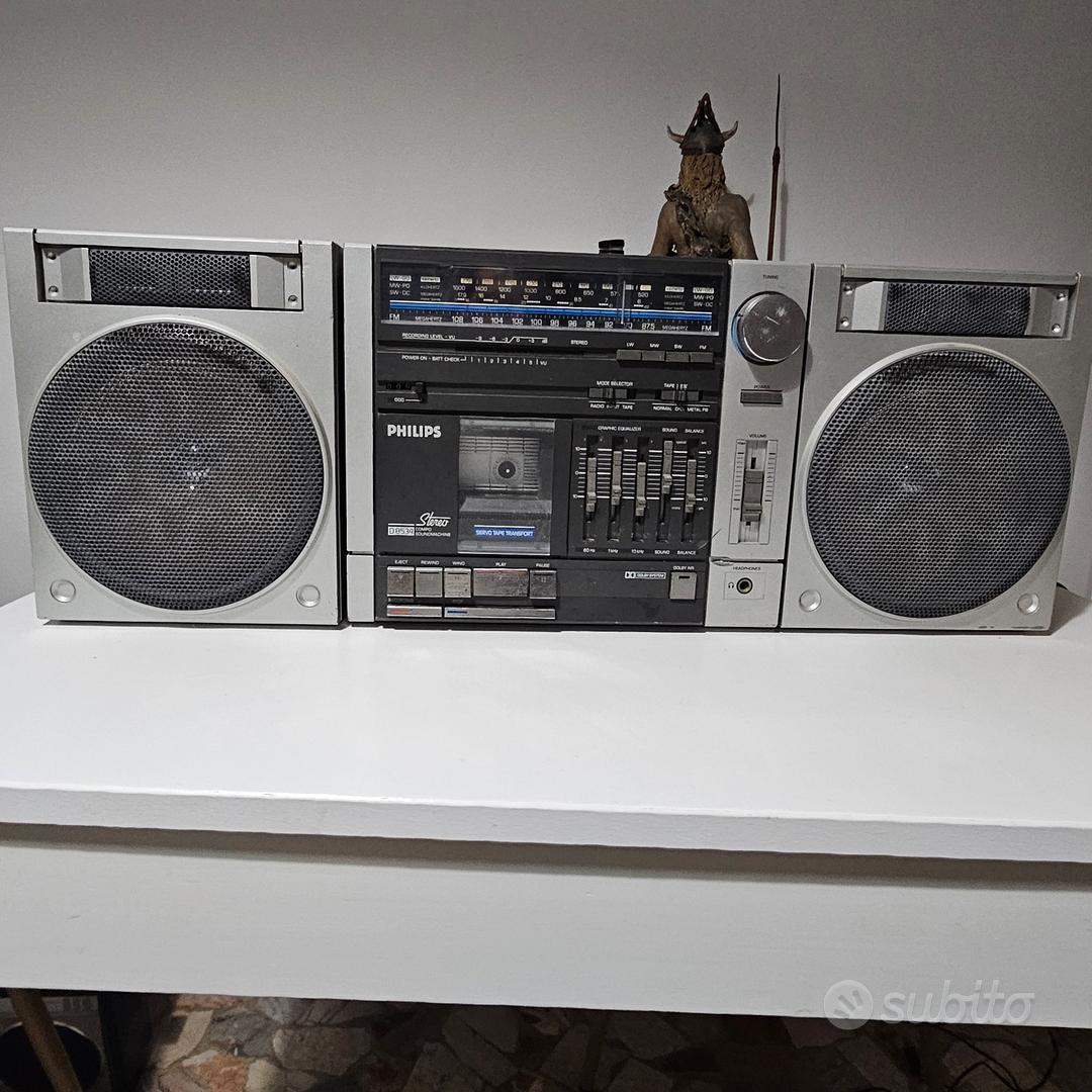 Philips D8534 Boombox Soundmachine - Audio/Video In vendita a Rimini