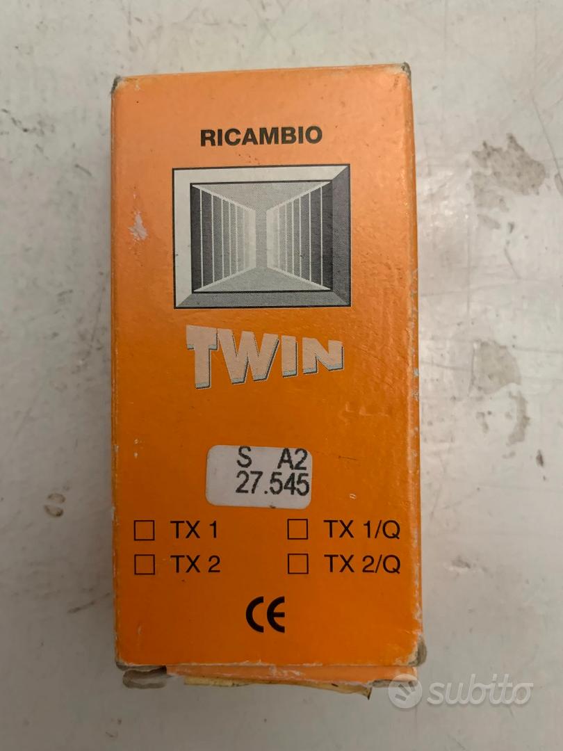 Radiocomando Twin 27.5 MHz doppio canale - Giardino e Fai da te In ...