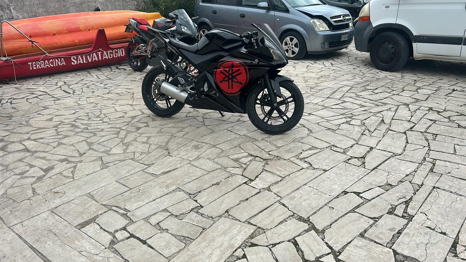 Yzf R125 - Moto e Scooter In vendita a Latina