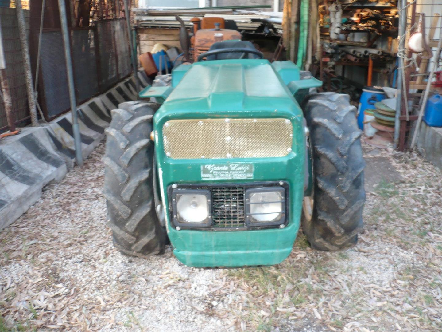 Trattore ferrari 45 - Veicoli commerciali In vendita a Roma