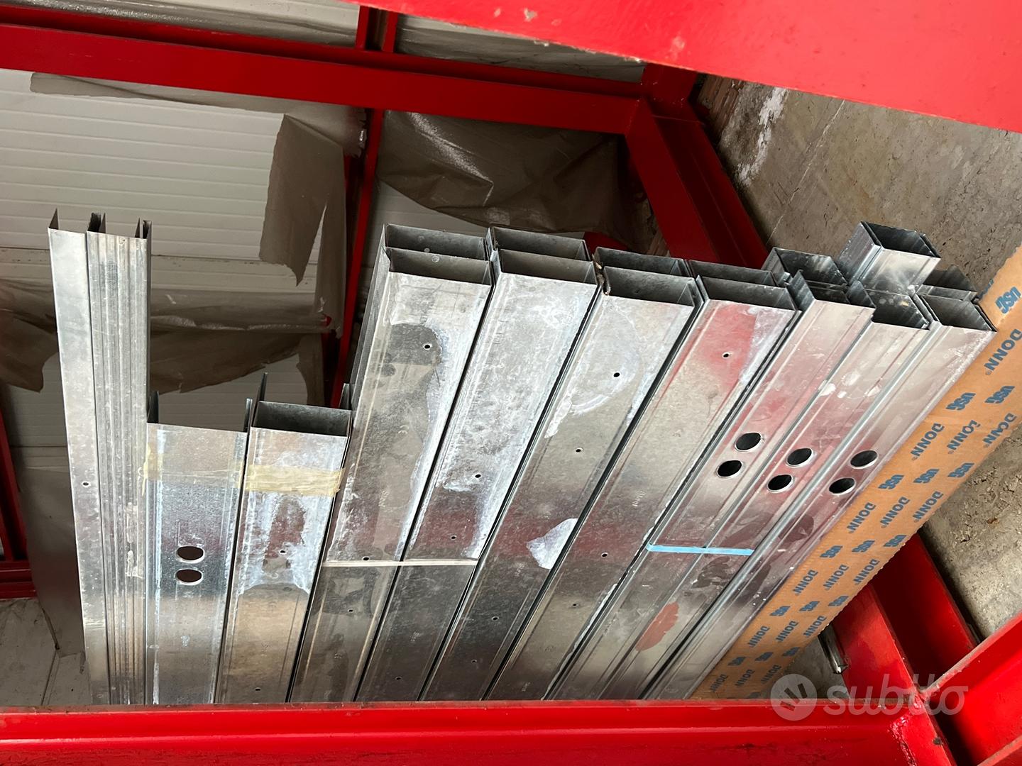 Montanti cartongesso NUOVI - Giardino e Fai da te In vendita a L'Aquila