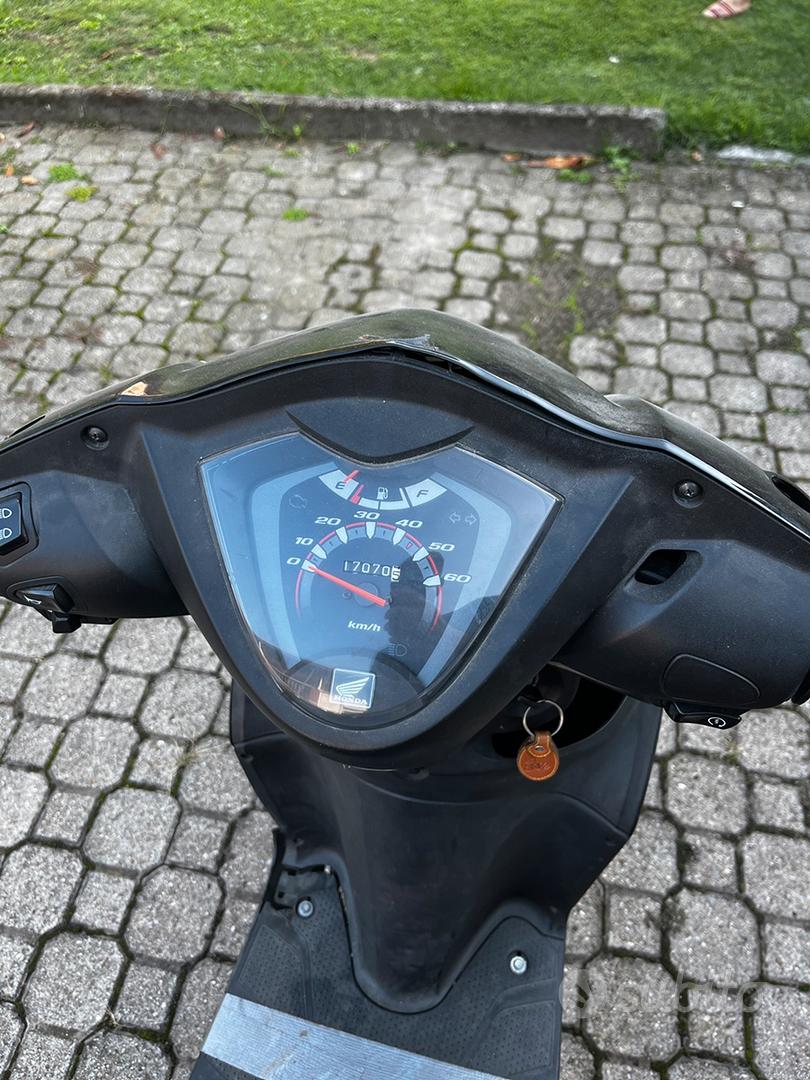 Honda vision 2017 - Moto e Scooter In vendita a Milano