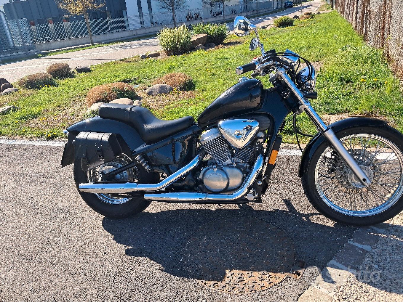 honda shadow 600 - Moto e Scooter In vendita a Bolzano