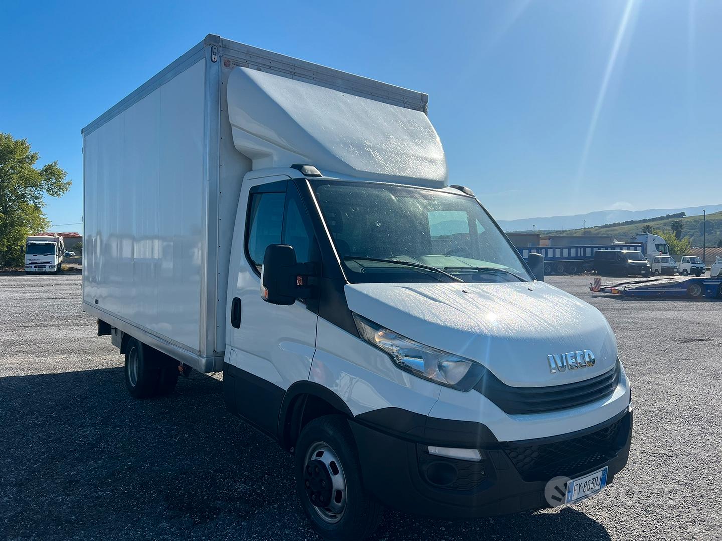 Subito - Musicò Autoveicoli - Iveco Daily 35.14 Furgonatura 10/2019 km ...