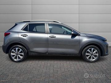 Subito - Scotti Outlet - KIA Stonic 1.2 dpi Style gpl 82cv - Auto In ...