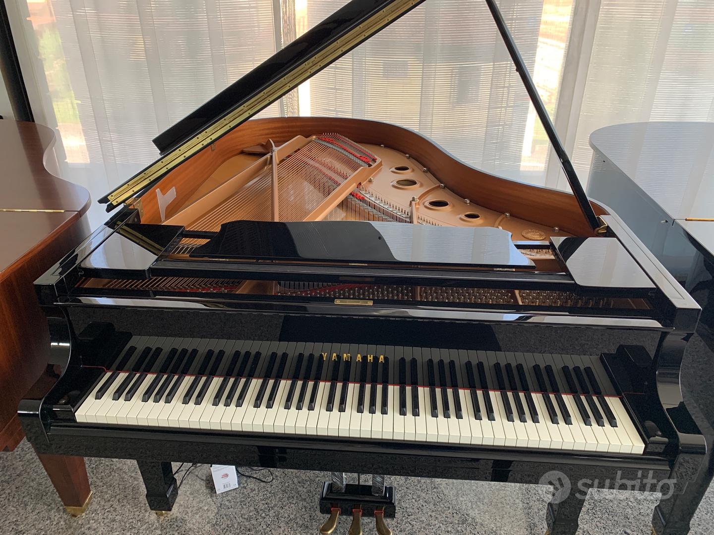 Subito - LONGATO PIANOFORTI - Pianoforte Yamaha C3 Silent Originale Yamaha - Strumenti Musicali ...