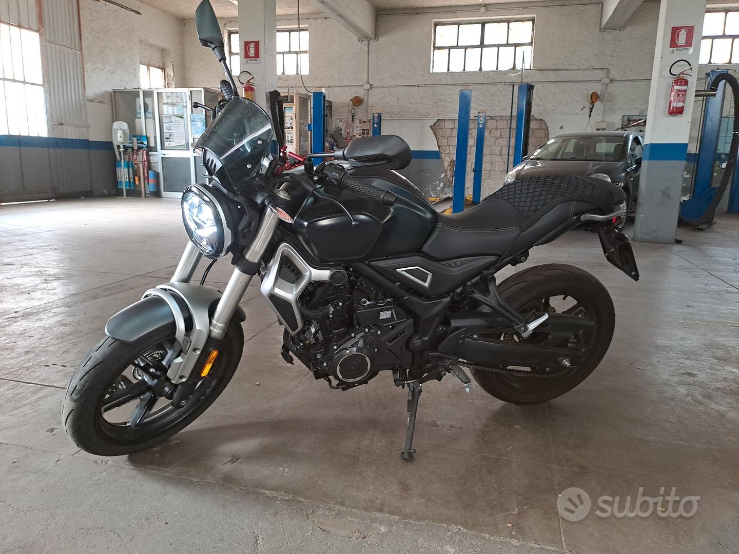 Voge Trofeo 350 AC - 2025 - Moto e Scooter In vendita a Oristano