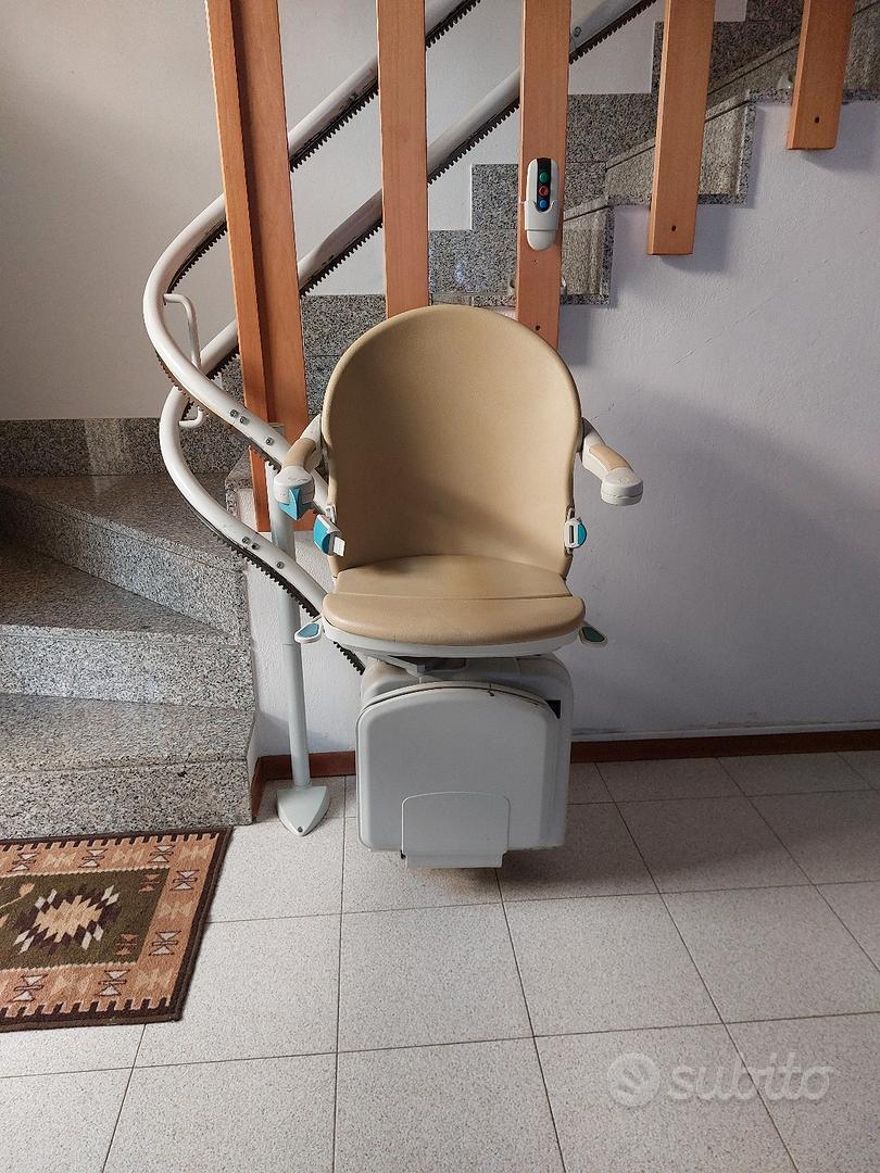 Sedia montascale per disabili e anziani - Elettrodomestici In vendita a ...