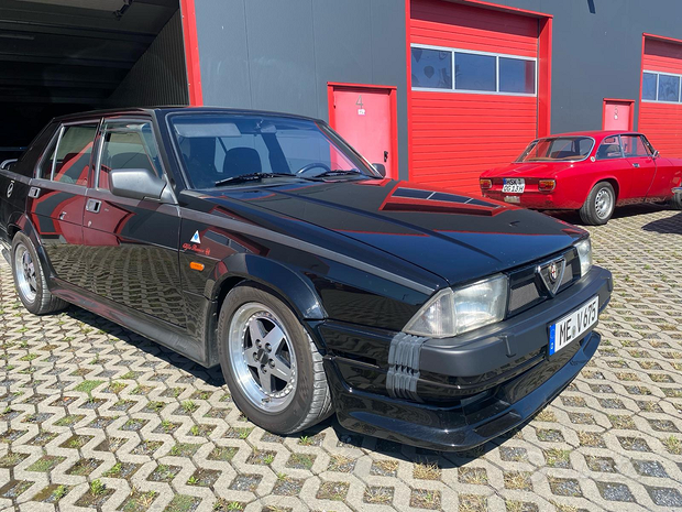 Alfa Romeo 75 3.0 quadrifoglio Zender - Auto In vendita a Milano