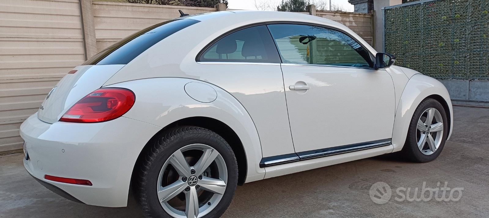 VOLKSWAGEN Maggiolino - 2012 - Auto In vendita a Milano