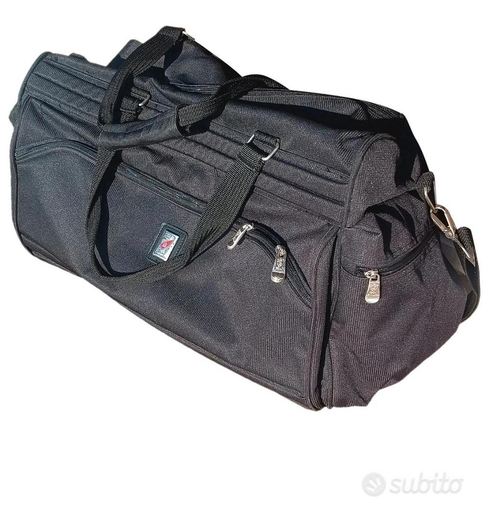 Borsone viaggio palestra Lamborghini - Abbigliamento e Accessori In ...