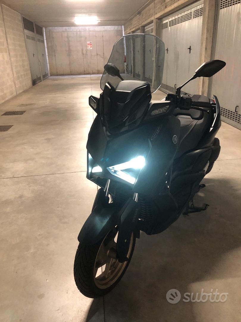 Yamaha x max 300 tech max - Moto e Scooter In vendita a Milano
